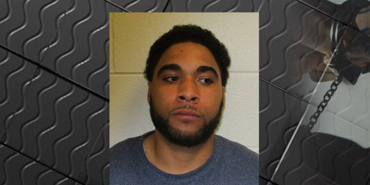 Murder suspect sought in deadly Huntsville shooting Murder suspect sought in deadly Huntsville shooting